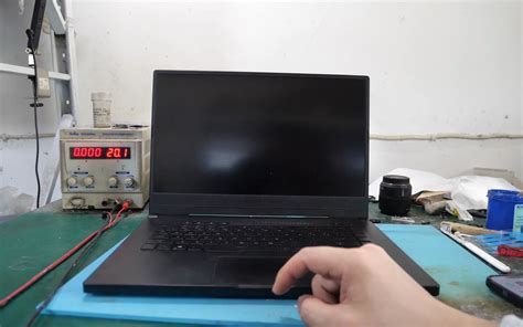 网友海鲜市场买2手电脑，选择面交，做足功课还是被套路 笔记本维修厮 笔记本维修厮 哔哩哔哩视频