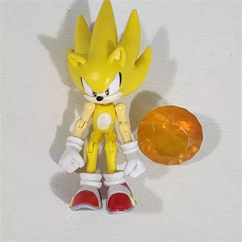 Jazwares Sonic Hedgehog Super Sonic Action Articulated Figure 3 Inch
