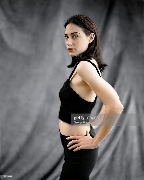 Claire Forlani