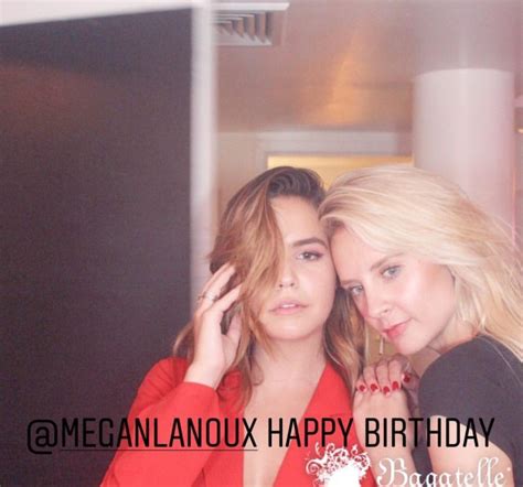 Bailee Madison Sexy Bailee Madison Fort Lauderdale American Actress United States The Unit