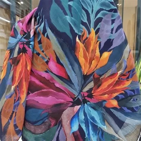 خرید و قیمت روسری نخی درجه یک برند وستای، مناسب چهار فصل،مورد استفاده روزمره و مجلسی، قواره 135