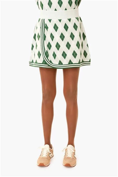 The Best Womens Golf Outfits That Are Actually Cute To Wear Golfing Golf Outfits Women