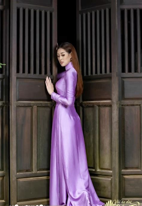 Sexy Ao Dai Satin