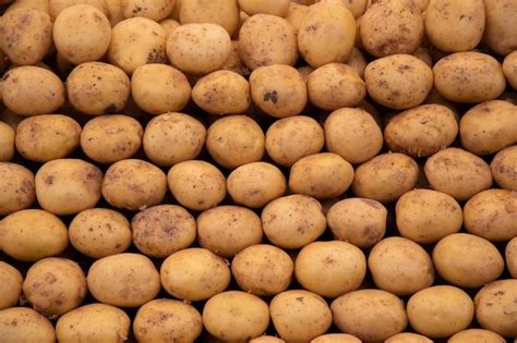 Premium Photo Heap Of Fresh Organic Potato Root As Background Texture