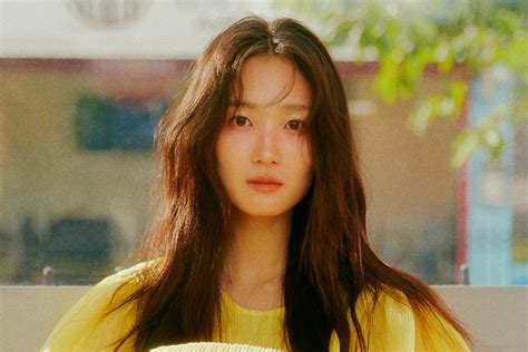 Kim Hye Yoon On Overcoming Comparisons To Others To Imagining Lovely