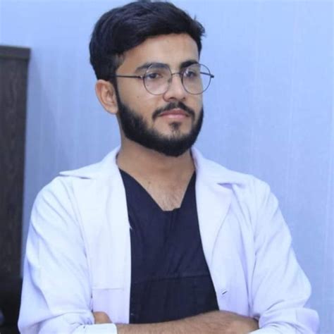 Dr Muhammad Mujeeb Ur Rahman Physiotherapist Lahore