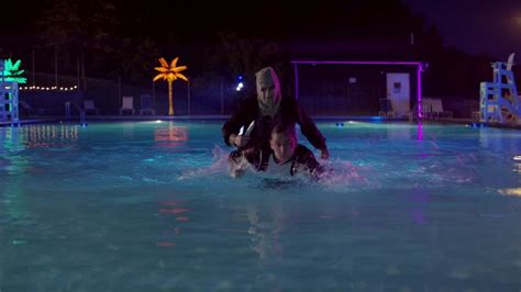 The Strangers Prey At Night Film Review Zekefilm