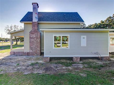 1104 W Railroad St Long Beach Ms 39560 Zillow