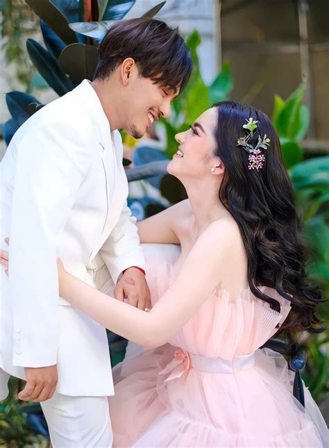 សេង សុឃីម ប្រកាសបែកបាក់ស្នេហា ហើយនាយចឺមជាប់ឈ្មោះជាតារាប្រុសដូរគូស្នេហ៍ច្រើនជាងគេ សារព័ត៌មាន