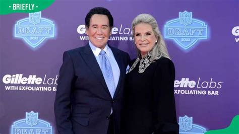 Who Is Kathleen Mccrone Wayne Newtons Spouse Everything We Know