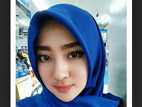 Stw Bohay Jilbab Cantik Pantat Besar