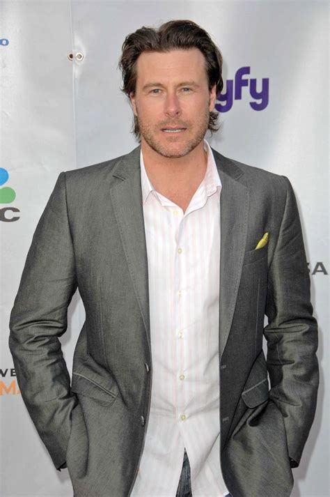 Dean Mcdermott Goes Off On Haters Via Twitter Fame10