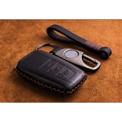 Toyota Chr 100 Leather Key Casing Car Accessories Accessories On Carousell