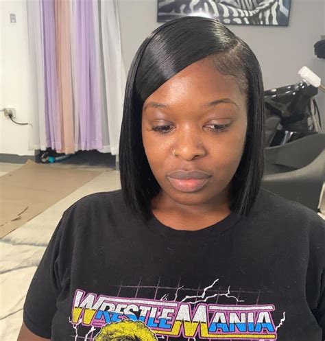 These 16 Blunt Bob Hairstyles Are 2025s Must Have Look