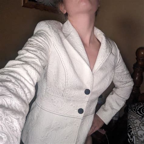 Albert Nipon Textured White Floral Blazer Womens Depop