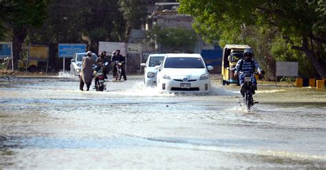 Ascienden A 40 Los Muertos Por Las Fuertes Lluvias E Inundaciones En