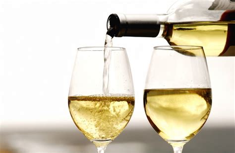 Is Chardonnay Sweet Or Dry Sweetness Levels Factors Affecting It