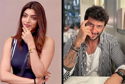 Bigg Boss Ott 2 Akanksha Puri And Jad Hadids Steamy Kiss Invites