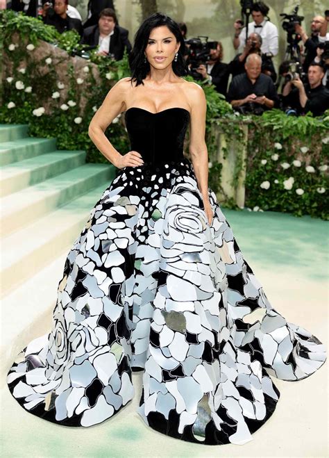 Lauren Sánchez Bezos Dishes On Details Behind Her Dual Role At 2026 Met