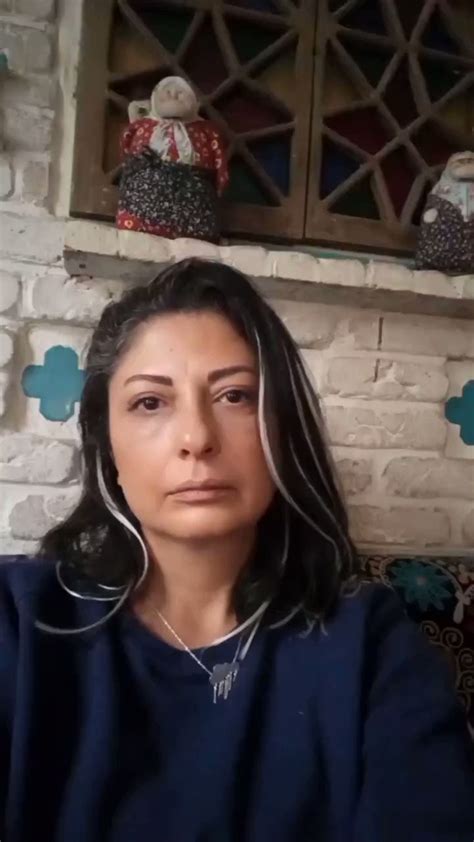 Ghoncheh On Twitter کتانه افشار نژاد، بازیگر و گوینده، حجاب اجباری رو