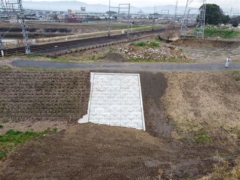 曽我川萱野地区低水護岸補修他工事 株式会社中尾組