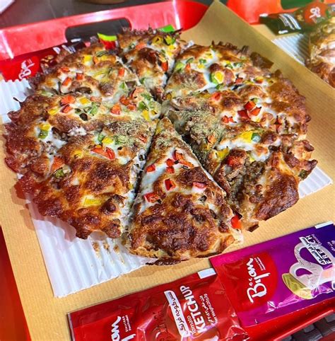 فلافل و هات داگ کره سعادت آباد اطلاعات، منو و آدرس کافه گردی تهران