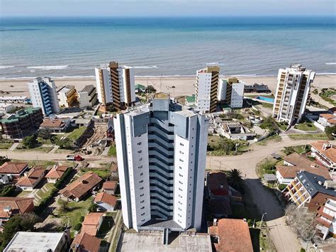 Vamos A La Playa Qué Ciudades Con Mar Concentran Un Boom De Construcción De Viviendas Que No
