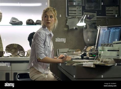 Rosamund Pike Film Doom Usaukczde 2005 Characters Samantha Grimm Director Andrzej