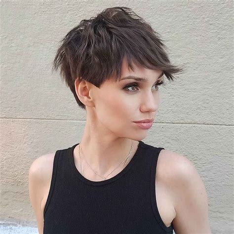 28 Low Maintenance Pixie Cuts That Are Still Super Cute