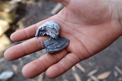 ဒီးမော့ဆိုမှာ လက်နက်ကြီးထိမှန်ပြီး သက်ကြီးရွယ်အို တစ်ဦးသေဆုံး၊ တစ်ဦးဒဏ်ရာရ နိုင်ငံတကာမြန်မာ့သတင်း