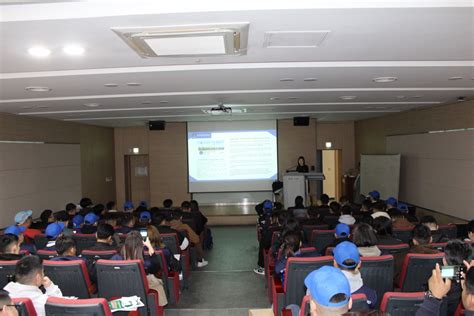 Шинээр ирж буй хөдөлмөрийн гэрээт иргэдэд ирсний дараах сургалт зохион байгуулав БНСУ дахь