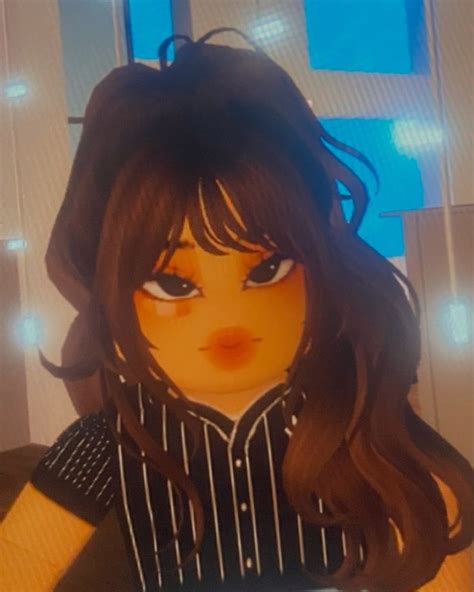Roblox 🤎🎧🦢