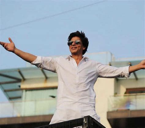 Exclusive When Shah Rukh Khan Was Thrown Out Of A House Because He Couldnt Pay Rent