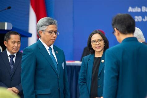 Prof Tatacipta Dirgantara Resmi Dilantik Sebagai Rektor Itb Periode 2025 2030
