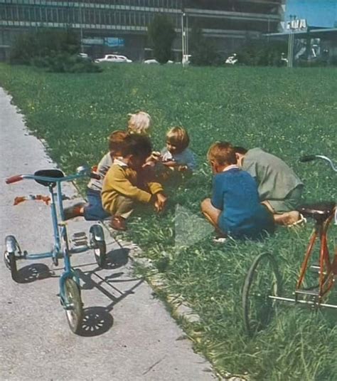 Поглед во минатото безгрижното детство во Скопје Skopjeinfo Mk