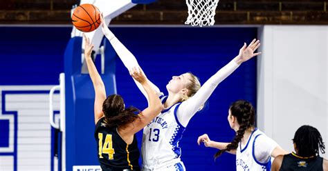 Clara Strack Named As A National Player Of The Week By Usbwa