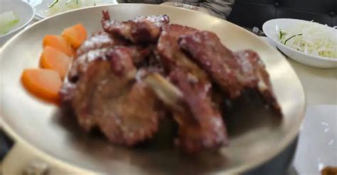 점심에 돼지갈비 구이를 먹었어요 트로스트 커뮤니티