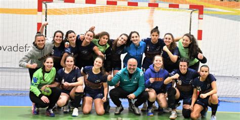 Andebol Equipa Sénior Feminina Está Apurada Famalicão Canal