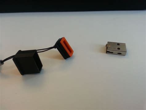 Chinese Tiny Usb With A Secret 4 Pics