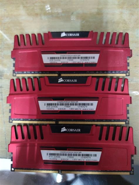 Corsair Ddr3 Ram 8gb X 4 Pcs Computers Tech Parts Accessories Computer Parts On Carousell