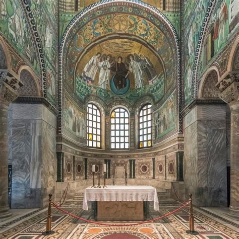 Chiesa Di San Vitale Cristo In Trono