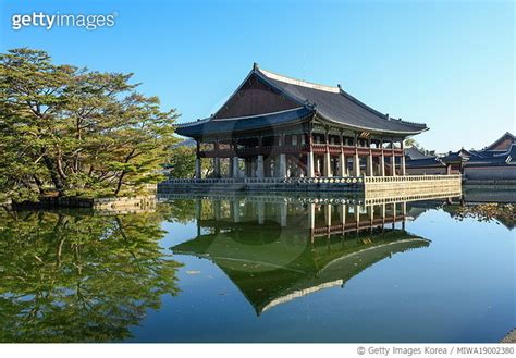 Miwa19002380 게티이미지코리아 서울시 종로구 삼청동 경북궁 경회루 국보224호 Rights Managed 이미지