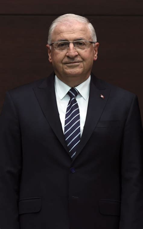 Milli Savunma Bakanı Yaşar Gülerden Savunma Sanayii Mesajı
