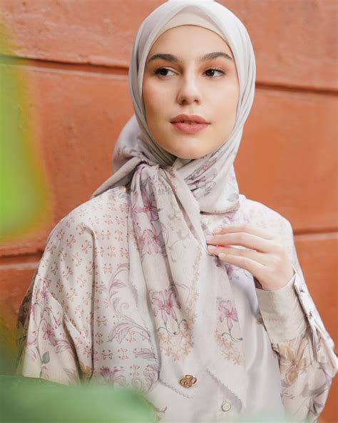 Calara Calaraid • Instagram Photos And Videos