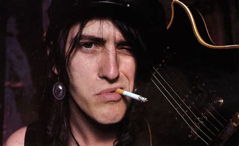 Arte SonoraIzzy Stradlin Desmente Axl Rose Arte Sonora