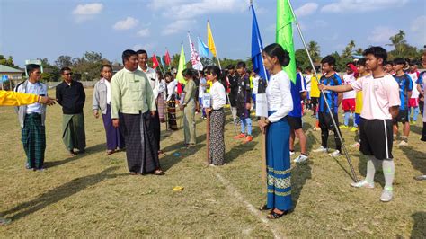 ခန္တီးမြို့နယ်၌ ၇၇ နှစ်မြောက် ပြည်ထောင်စုနေ့ အထိမ်းအမှတ်အမျိုးသား အလွတ်တန်း ဖူဆယ်ဘောလုံးပြိုင