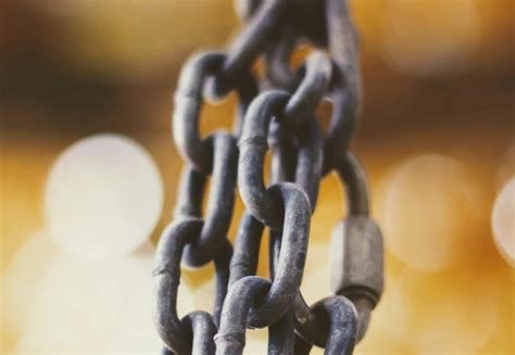 Can Any Mainers Legally Use Tire Chains Or Just Big Giant Trucks