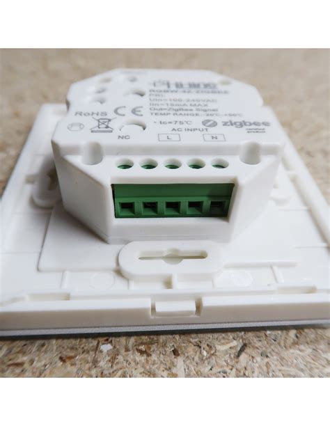 Zigbee 4 Zone Rgb And Rgbw Touch Panel Wall Mount