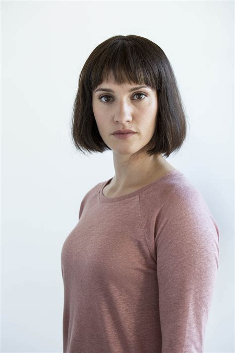 Picture Of Ruth Bradley