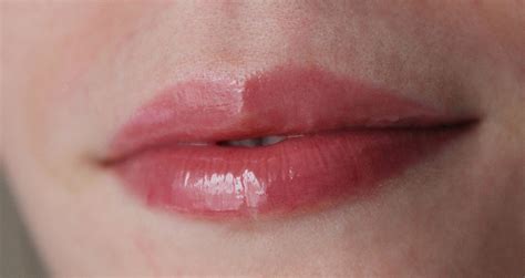 Buxom помада для губ full force с эффектом объема heartthrob